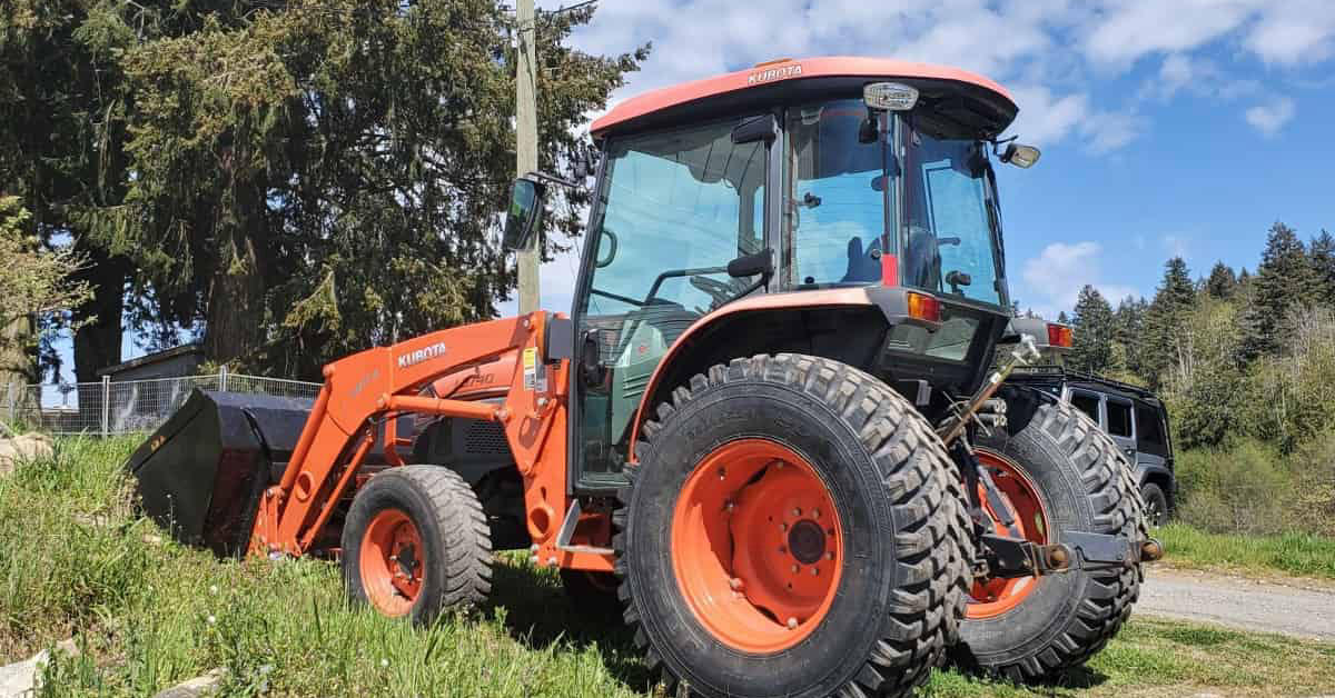 Unraveling the Mystery: What's the Weight of Tractor Tires? - Jordi's ...